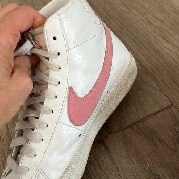 Nike | Shoes | Nike Blazer Mid 77 Size 8 | Poshmark